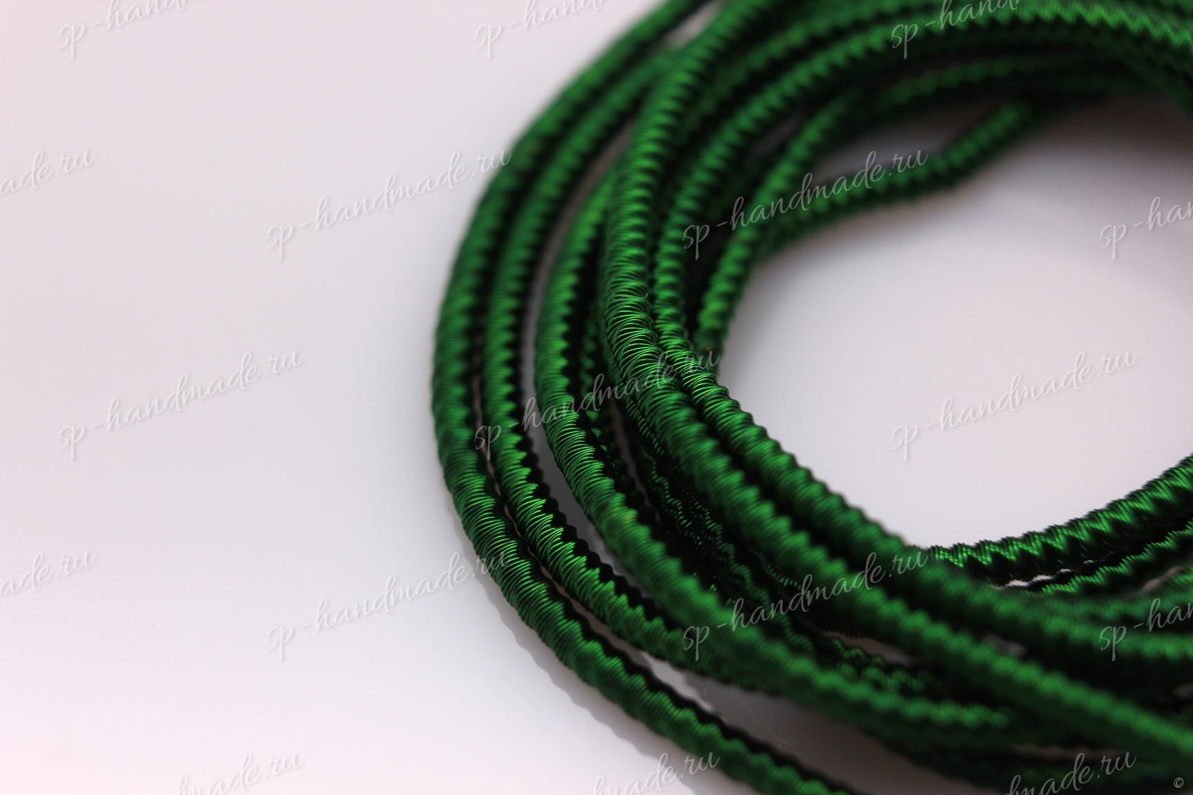 Купить Канитель фигурная витая, цвет темно-зеленый Dark Green, 1,5 мм ...